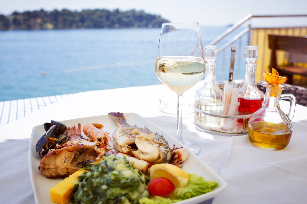 A Journey Through Traditional Croatian Flavors | EUROTOURS